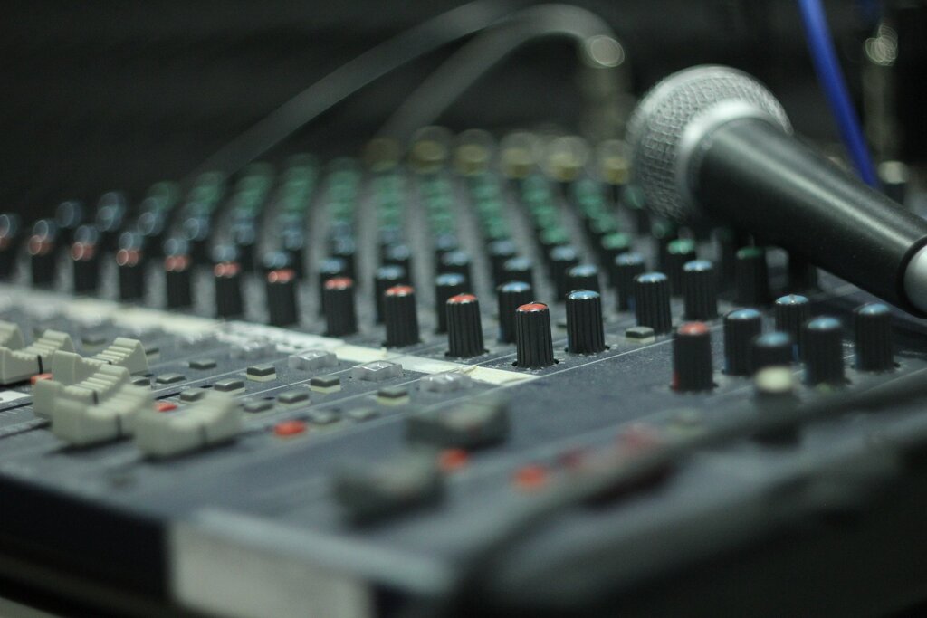 Ses kayıt stüdyoları World Jungle Records studio record, Orel, foto