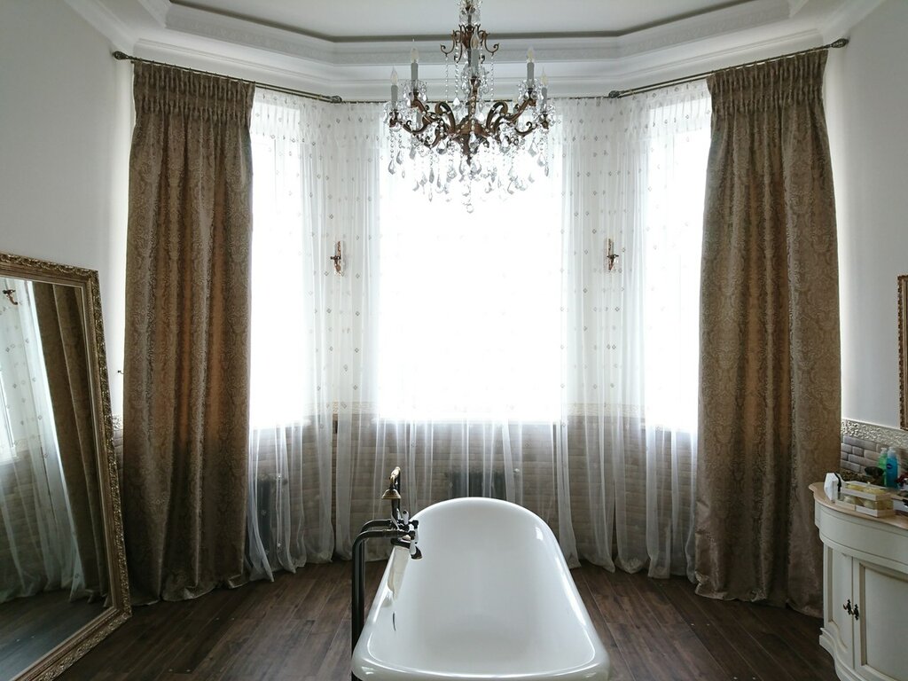 Perde ve korniş üreticileri Басон, Novosibirsk, foto