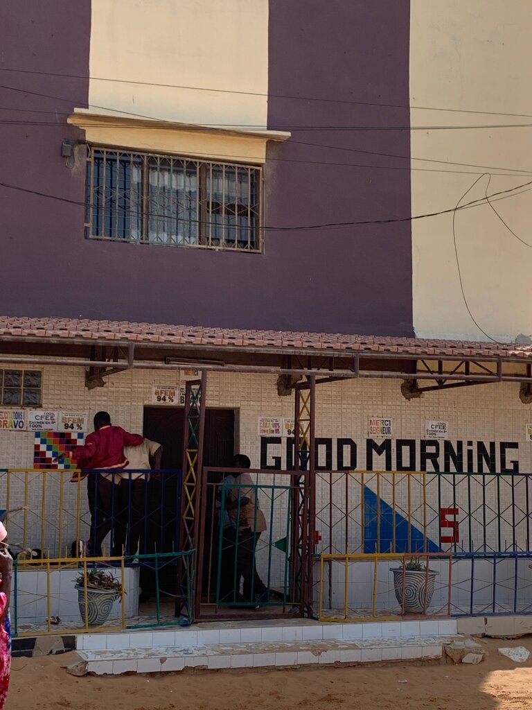 i̇lkokul Saint Martin de Porres Elementary School, Dakar, foto