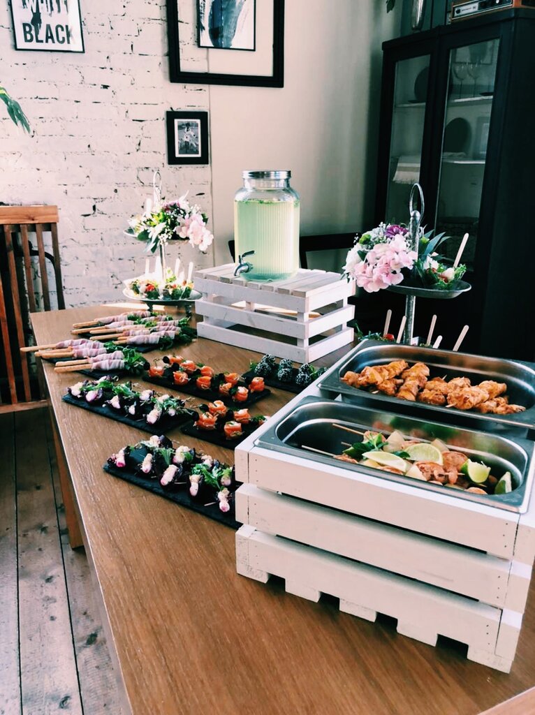 Catering firmaları Пралине Кейтеринг, Krasnoyarsk, foto