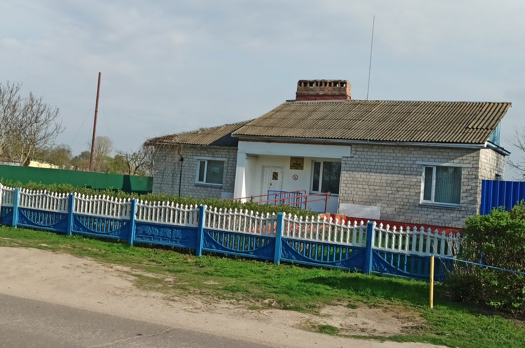Aile sağlığı merkezi Жгунский фельдшерско-акушерский пункт, Gomelskaya oblastı, foto