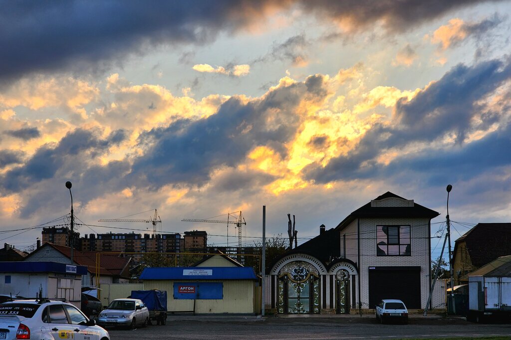 Otomobil servisi Автосервис, Cherkessk, foto