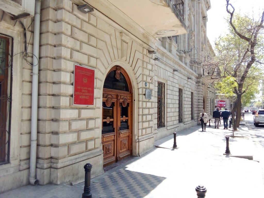 Kültür merkezleri Central House of Officers named after Hazi Aslanov, Bakü, foto