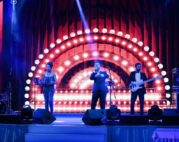 Müzik ve dans grupları Nicolas Band, Saint‑Petersburg, foto