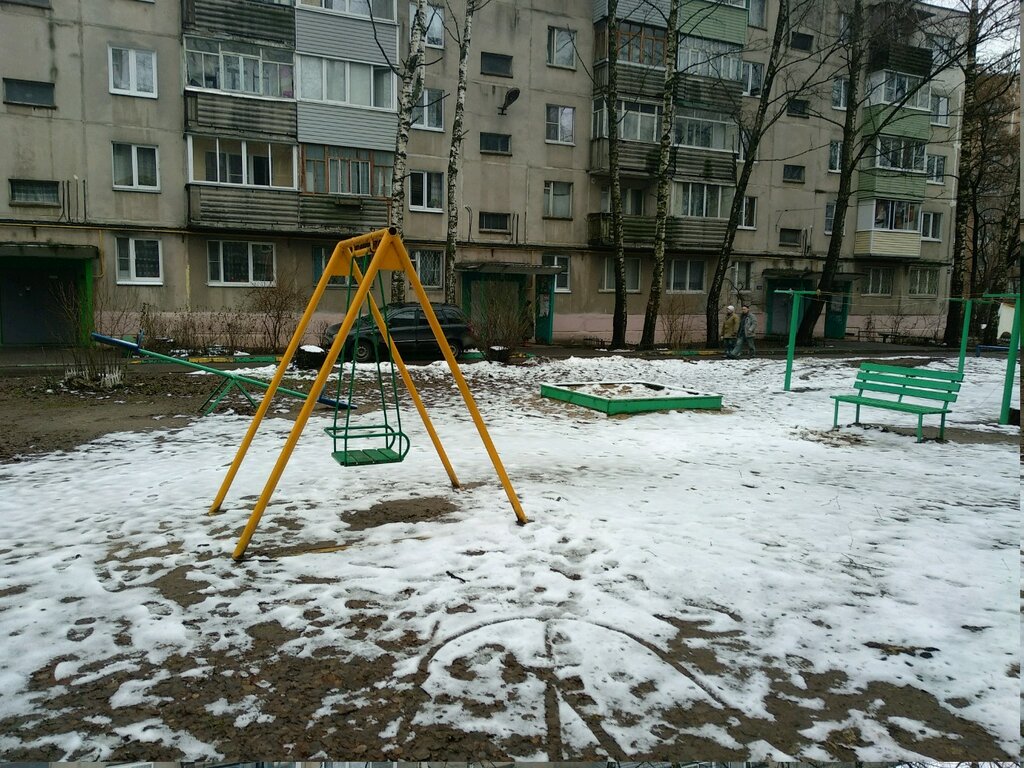 Oyun alanı Детская площадка, Riazan, foto