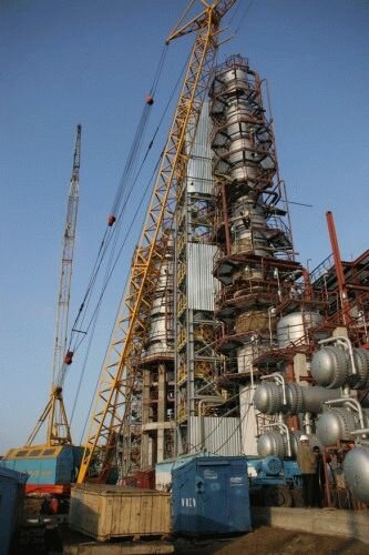 Endüstriyel inşaat Vostokneftezavodmontazh, Ufa, foto