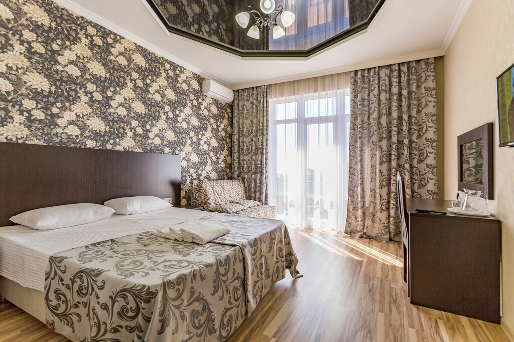 Otel Rafael guest house, Gelencik, foto