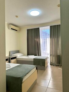 Sovana (ulitsa Odoyevskogo No:83/2, Lazarevskoe Residential District), otel  Soçi'den