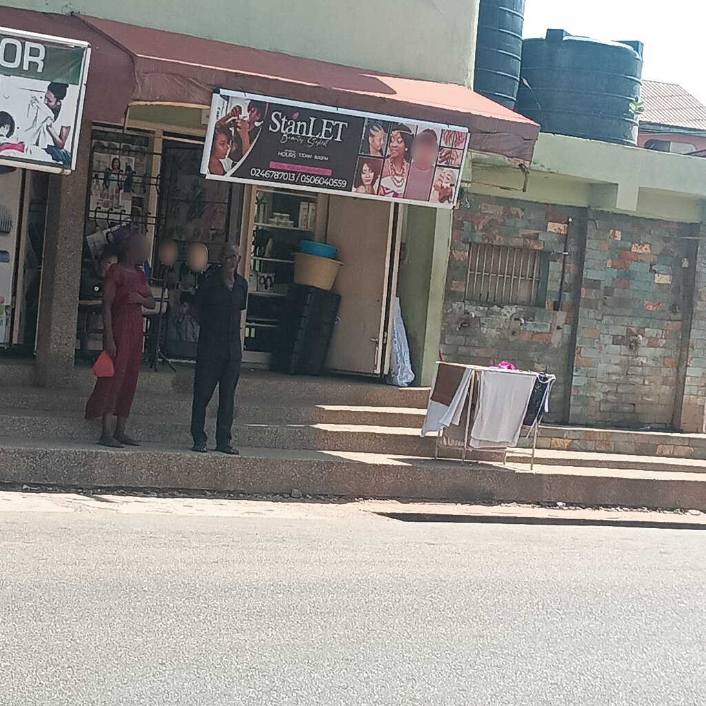 Stil uzmanı, makyöz StanLet Beauty Stylist, Dünya, foto