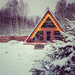 Family Hive (Yaroslavl Region, Rybinskiy rayon, Glebovskoye selskoye poseleniye, derevnya Mukhino), resort oteller, tesisler  Yaroslavskaya oblastından