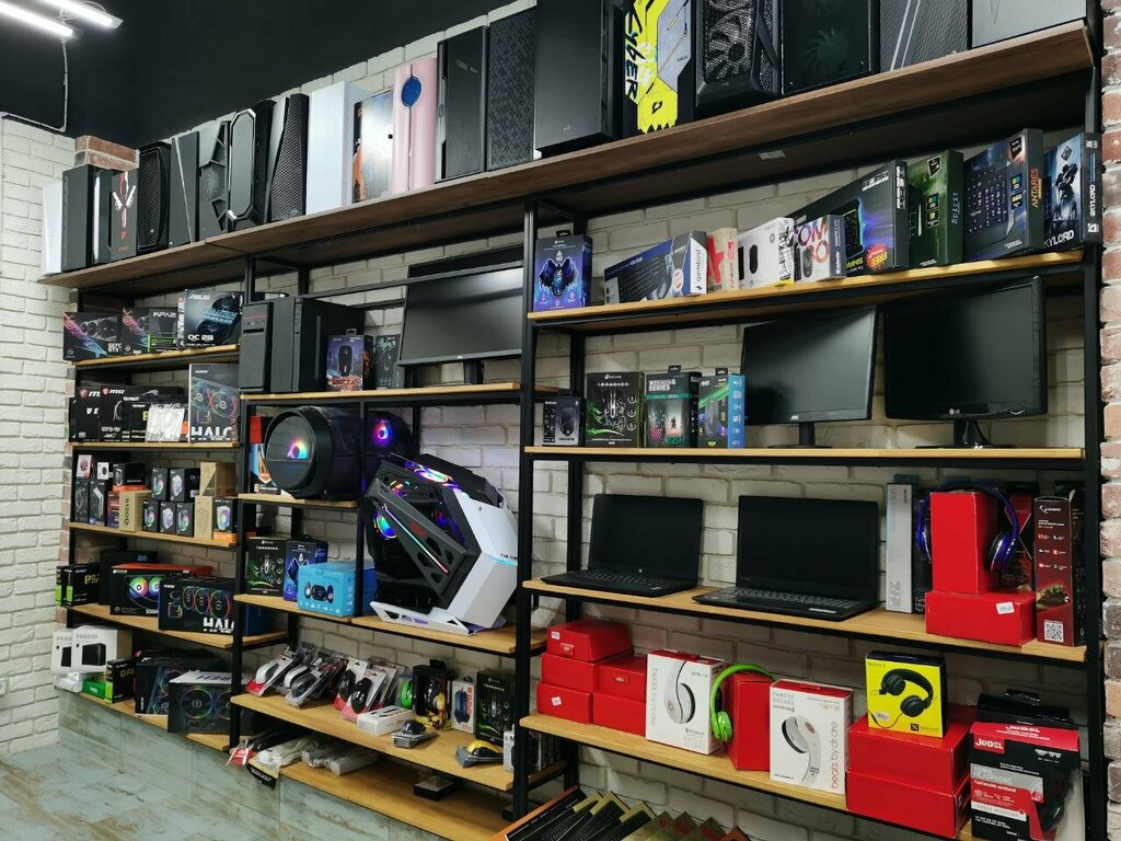 Bilgisayar mağazaları Titan, Belgorod, foto