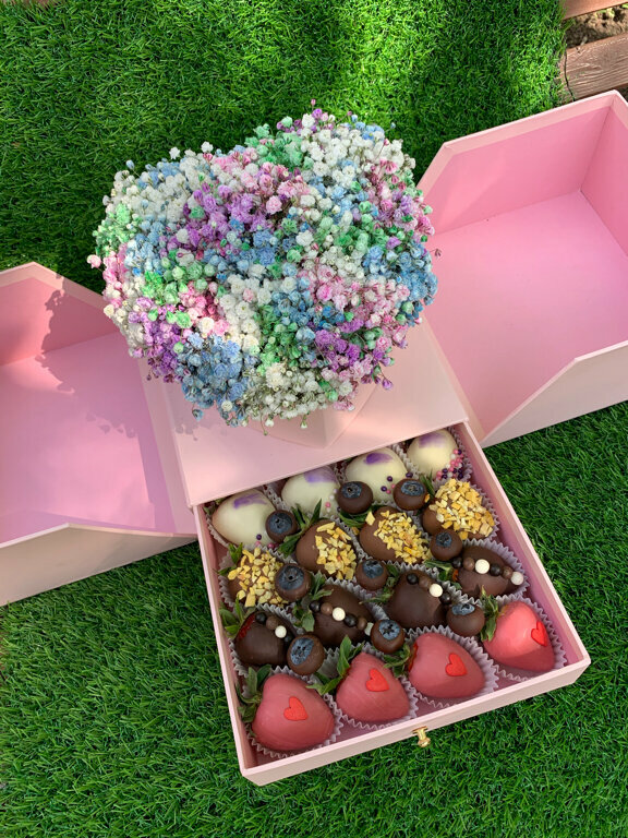 Pasta, şekerleme ve tatlı Muwinov, Moskova, foto