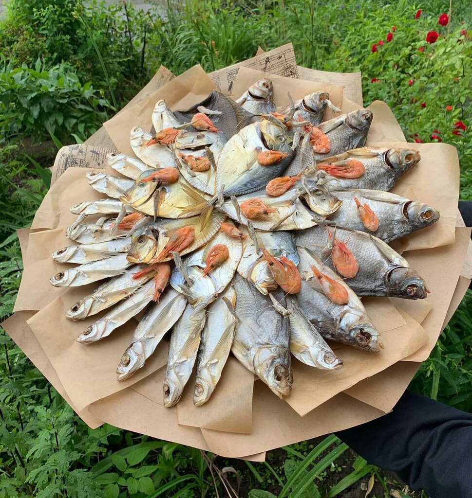 Çiçek teslimatı Manbuket, Vladimir, foto