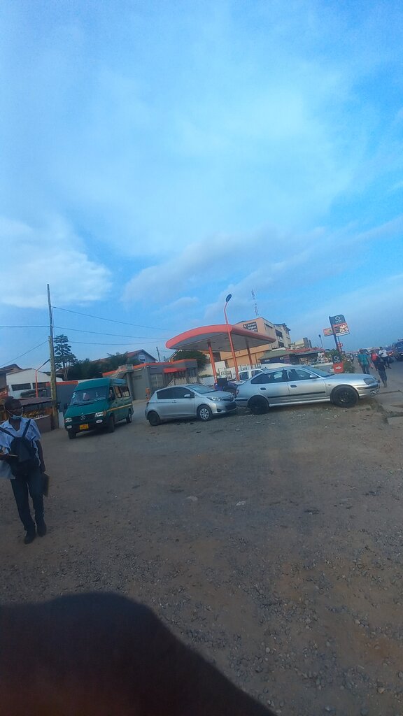 Benzin istasyonu Goil, Akra, foto