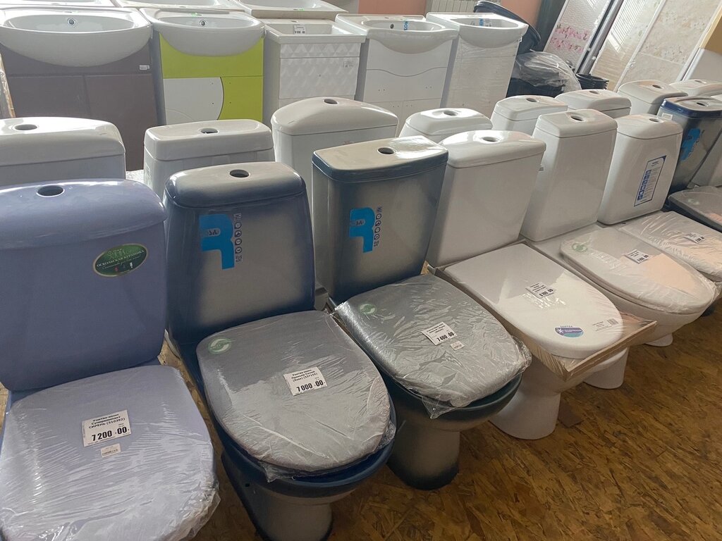 Banyo ve klozet mağazaları Сантехника, Uvarovo, foto