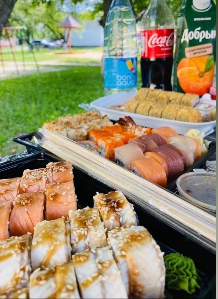 Suşi restoranı White Fox, Gubkin, foto