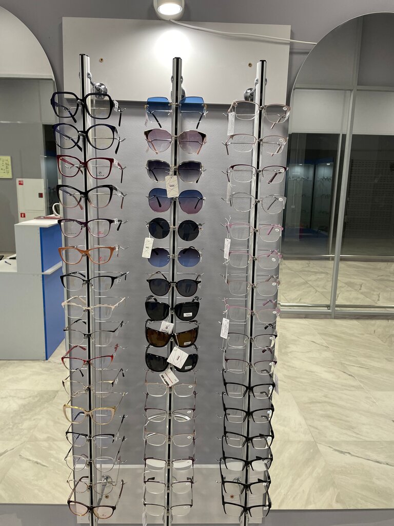 Optik Линз-Оптика, Saint‑Petersburg ve Leningradskaya oblastı, foto