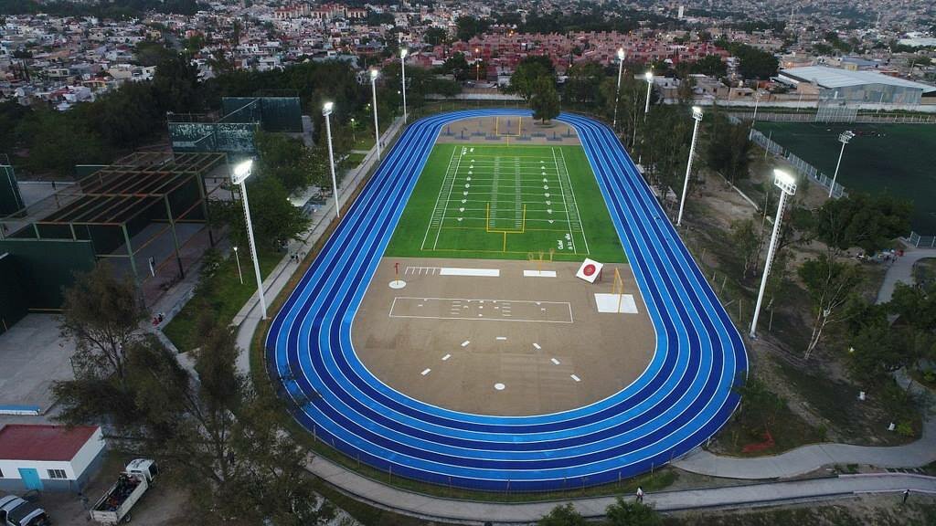 Çok amaçlı spor tesisleri Unidad Deportiva Tabachines Comude Zapopan, Jalisco Eyaleti, foto