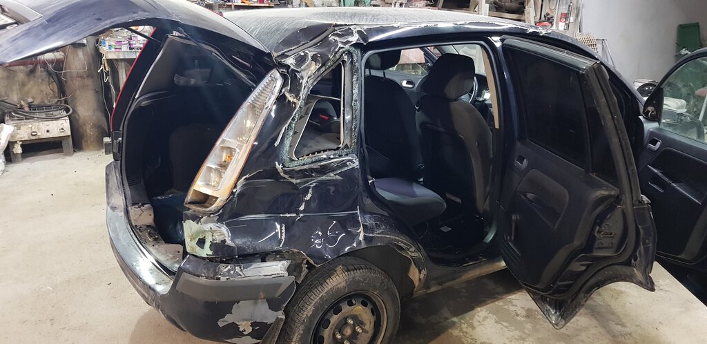 Oto kaporta Tsentr kuzovnykh tekhnology, Uçaly, foto