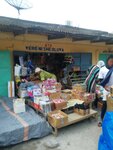 Ets Were Ni She Oluta (Brazzaville, Commune de Poto-Poto, Haoussas Rue), ev personeli  Brazzaville'den