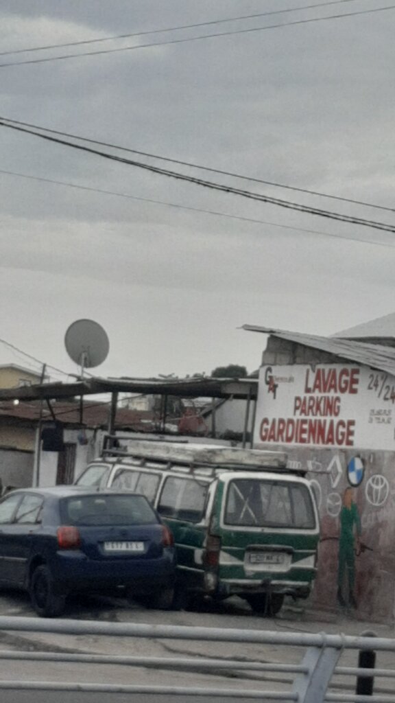 Otopark alanı Lavage Parking Gardiennage, Brazzaville, foto
