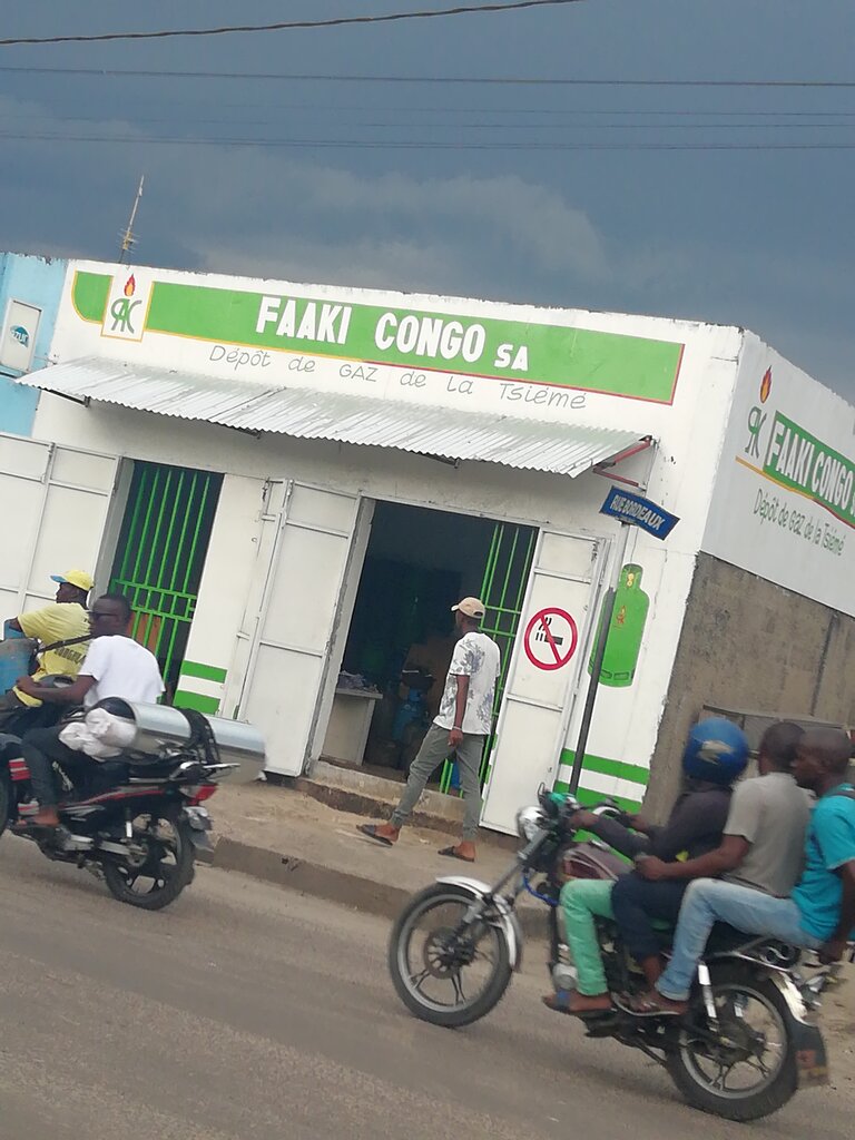 Tüp bayileri Faaki Congo, Brazzaville, foto