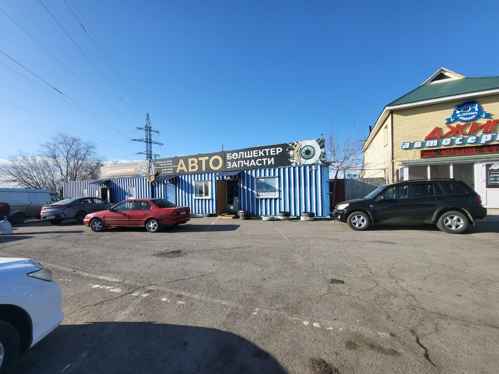 Otomobil yedek parçaları Jeep, Petropavl (Petropavlovsk), foto