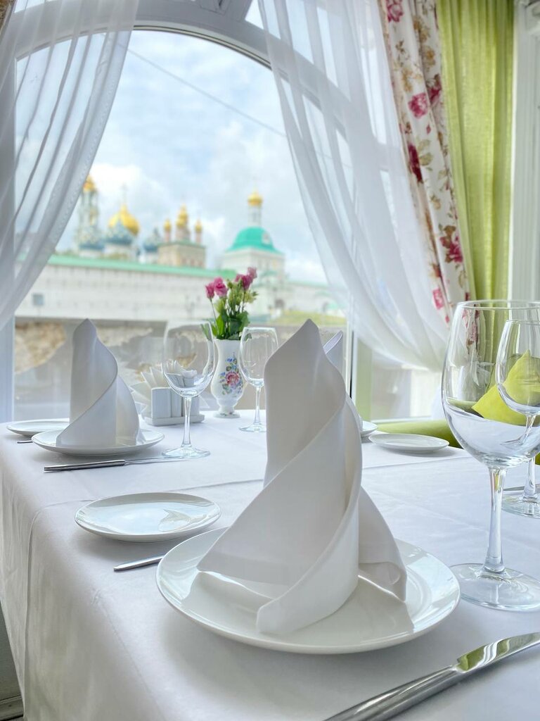 Restoran Dachnaya Zhizn, Sergiyev Posad, foto