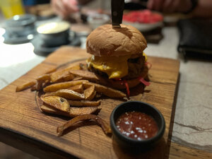 Big Butcher (Gorkogo Street No:1/54), restoran  Kazan'dan