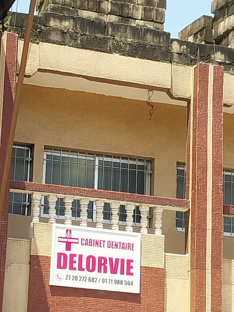 Özel ağız ve diş sağlığı klinikleri ve muayenehaneleri Cabinet dentaire delorvie, Abican, foto