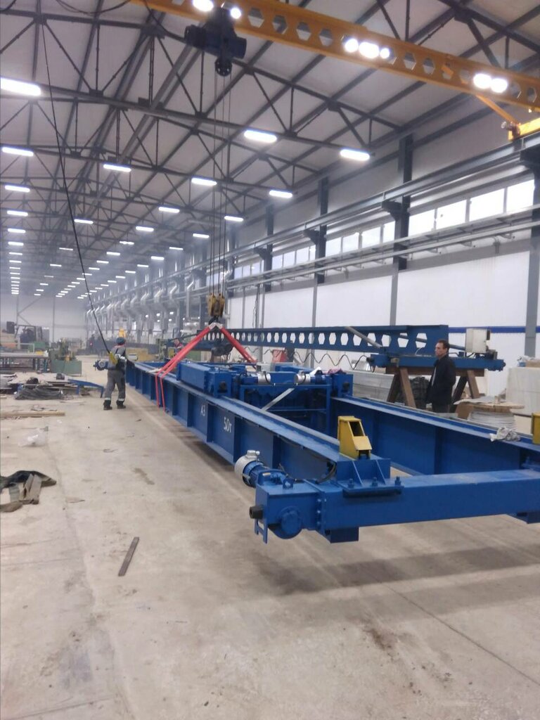 Sanayi kuruluşu Tali Kran, Ulyanovsk, foto