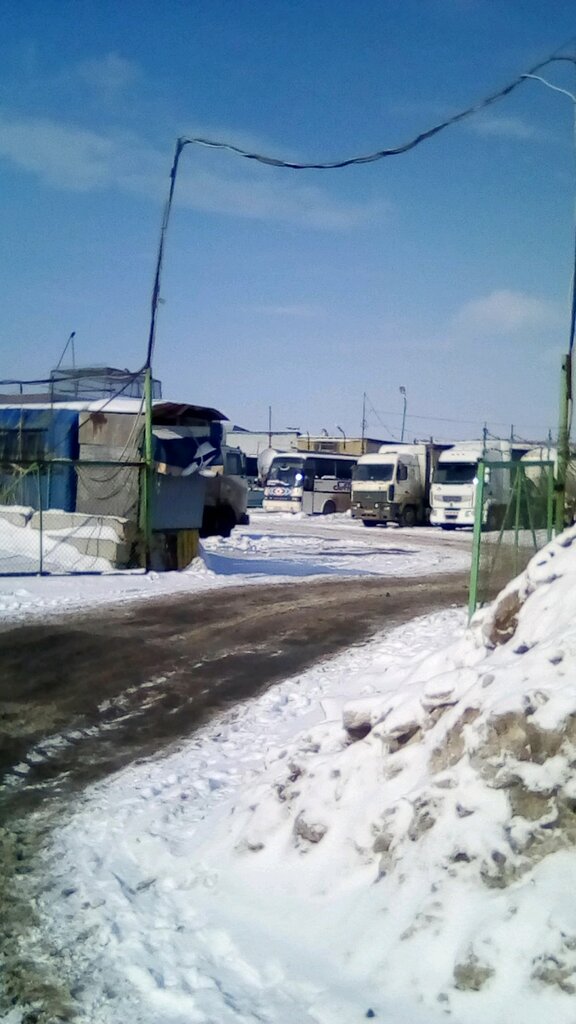 Otoparklar Парковка, Saratov, foto