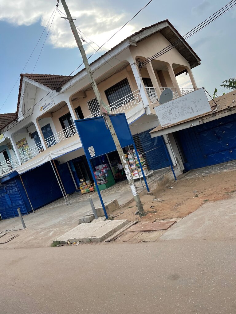 Kozmetik ve parfümeri mağazaları Rodad Cosmetics, Dünya, foto