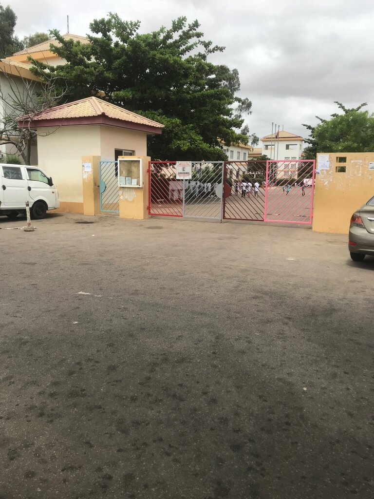 Ortaokul Escola 16 de junho, Loanda, foto