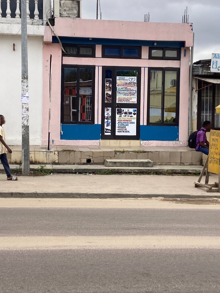 Seyahat acenteleri Alpha-T, Brazzaville, foto