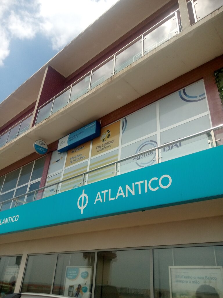 Banka Banco Millennium Atlântico, Loanda, foto