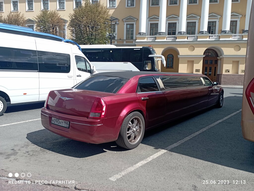 Şehiriçi yolcu taşımacılığı Limo Piter, Saint‑Petersburg, foto