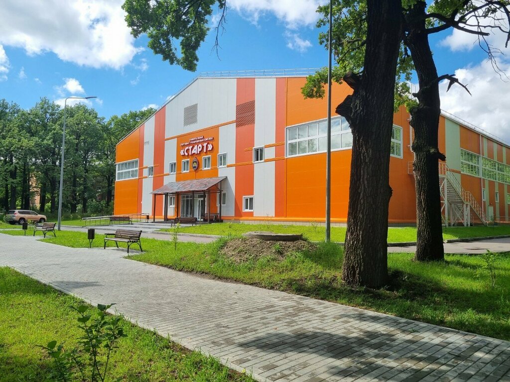 Çok amaçlı spor tesisleri Универсальный спортивно-тренировочный комплекс Старт, Penza, foto