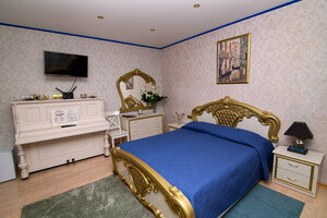 Green House (St. Petersburg Highway No:97Б, Strelna Settlement), otel  Saint‑Petersburg'dan