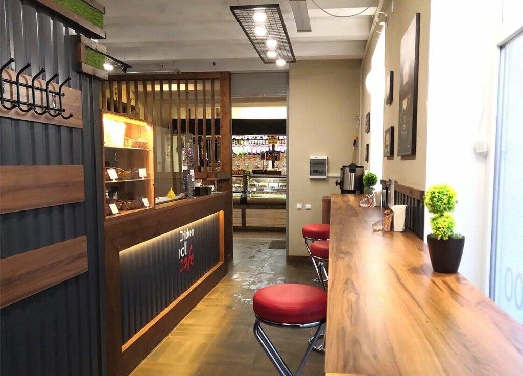 Kafe Chickens Cafe, Karelya, foto