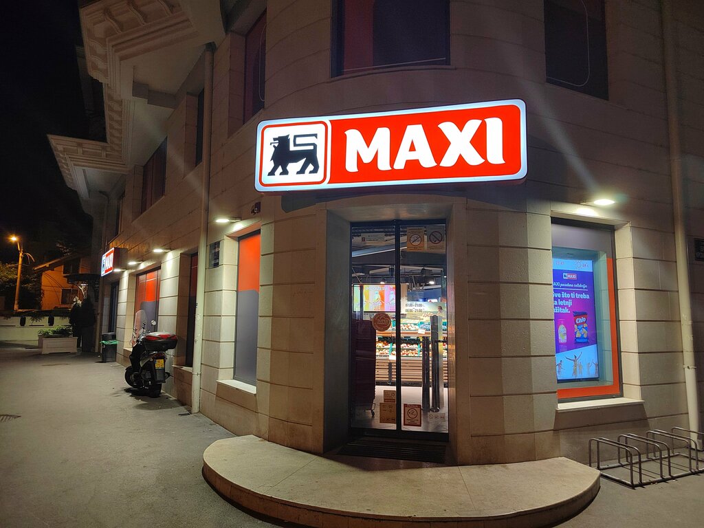 Süpermarket Maxi, Belgrad, foto