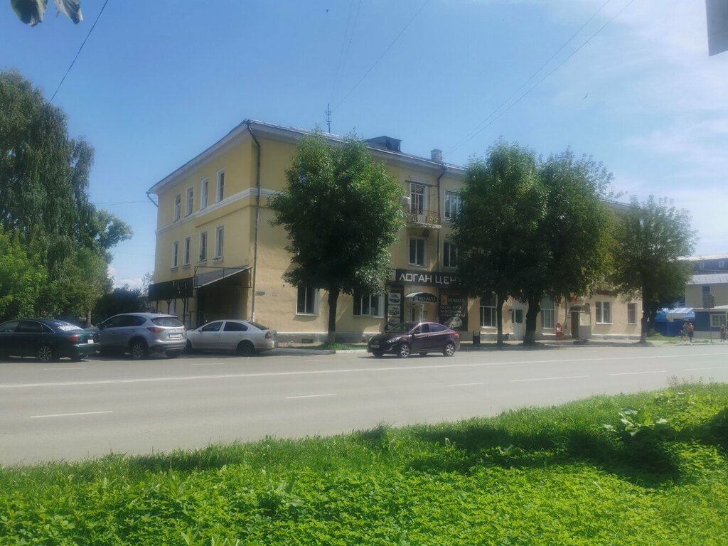 Otomobil yedek parçaları Logan tsentr, Murom, foto