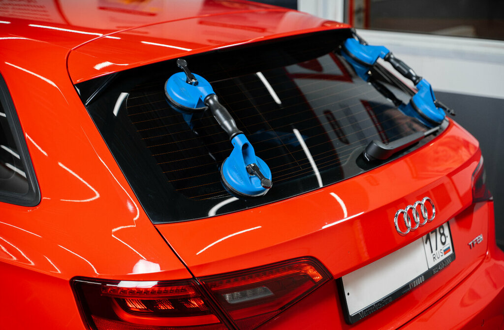 Otomobil camları Bitstop, Saint‑Petersburg, foto