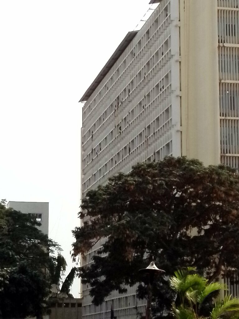 Devlet kurumları ve bakanlıklar Largo dos Ministérios, Loanda, foto