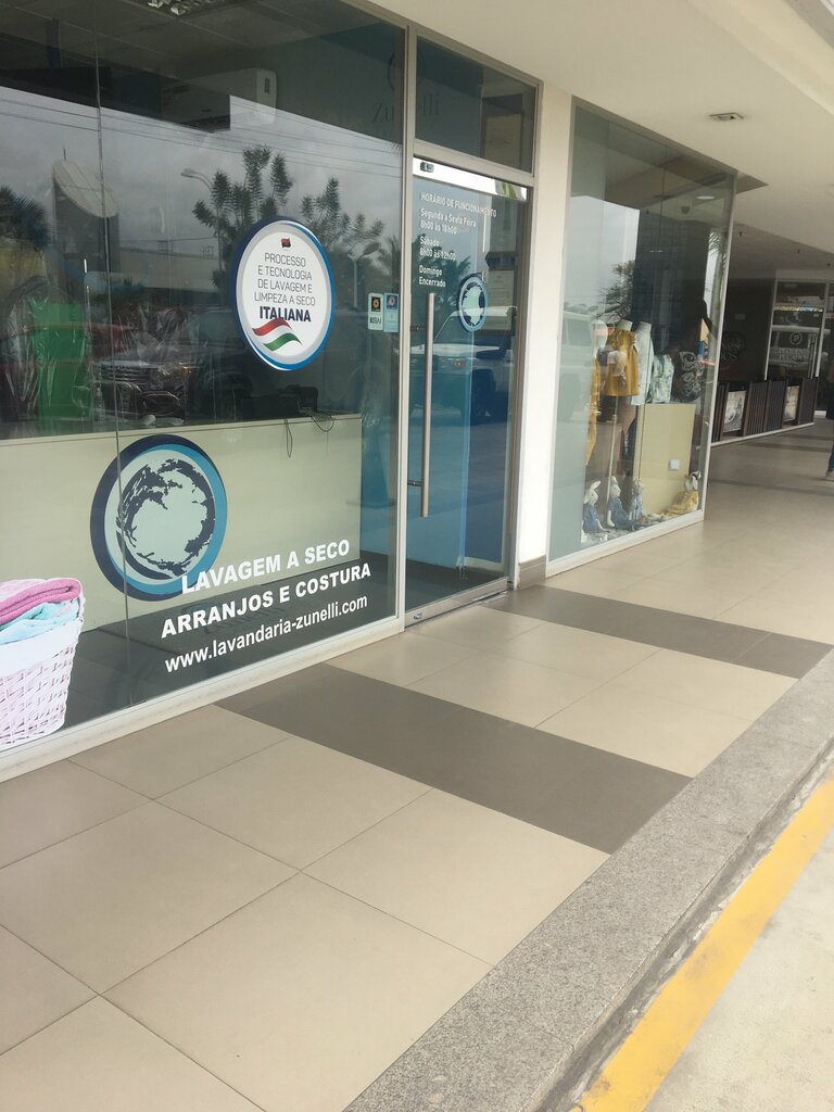 Çamaşırhaneler Lavandaria Italiana, Loanda, foto