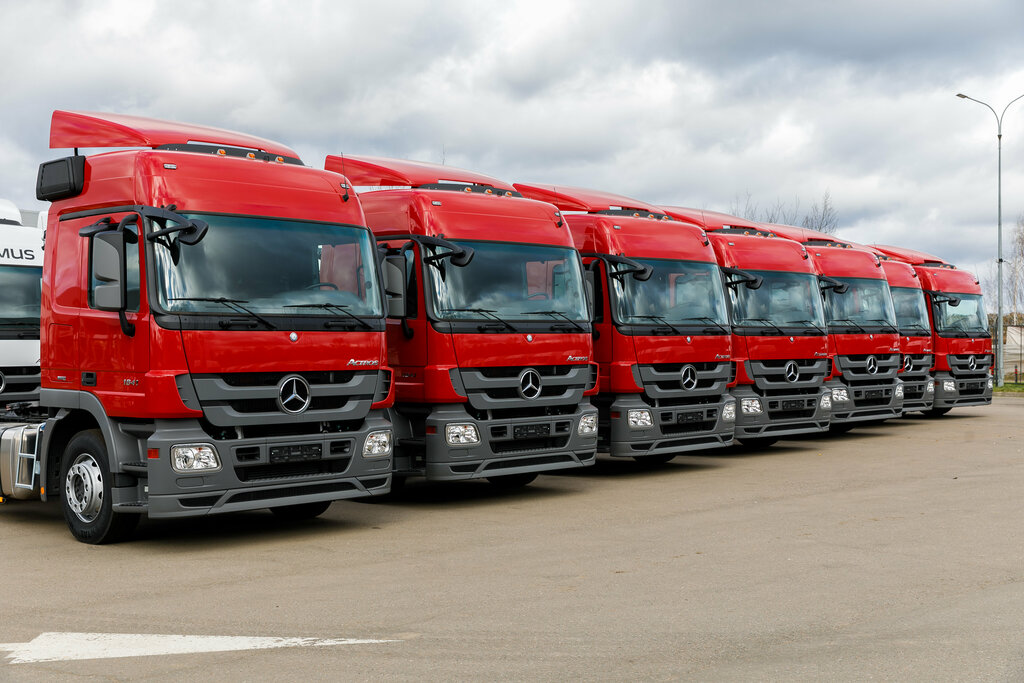 Petrol ürünleri üreticileri КазКонтракт Трейд, Moskova, foto