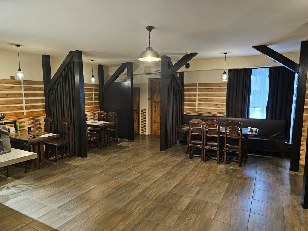 Restoran Логово, Şahty, foto