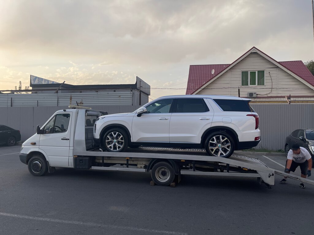 Otomobil satış galerileri Ats Auto Group, Almatı, foto