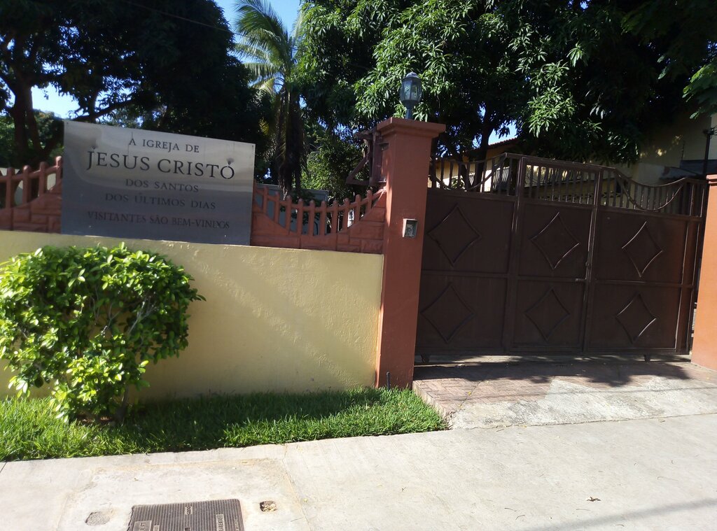 Protestan kilisesi Igreja de Jesus Cristo dos Santos dos Últimos Dias Viana, Loanda, foto