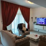 The Dubai Blinds & Curtains (Ibis Styles Dragon Mart, Dubai International City, Mushraif, Dubai), perde ve korniş üreticileri  Dubai'den